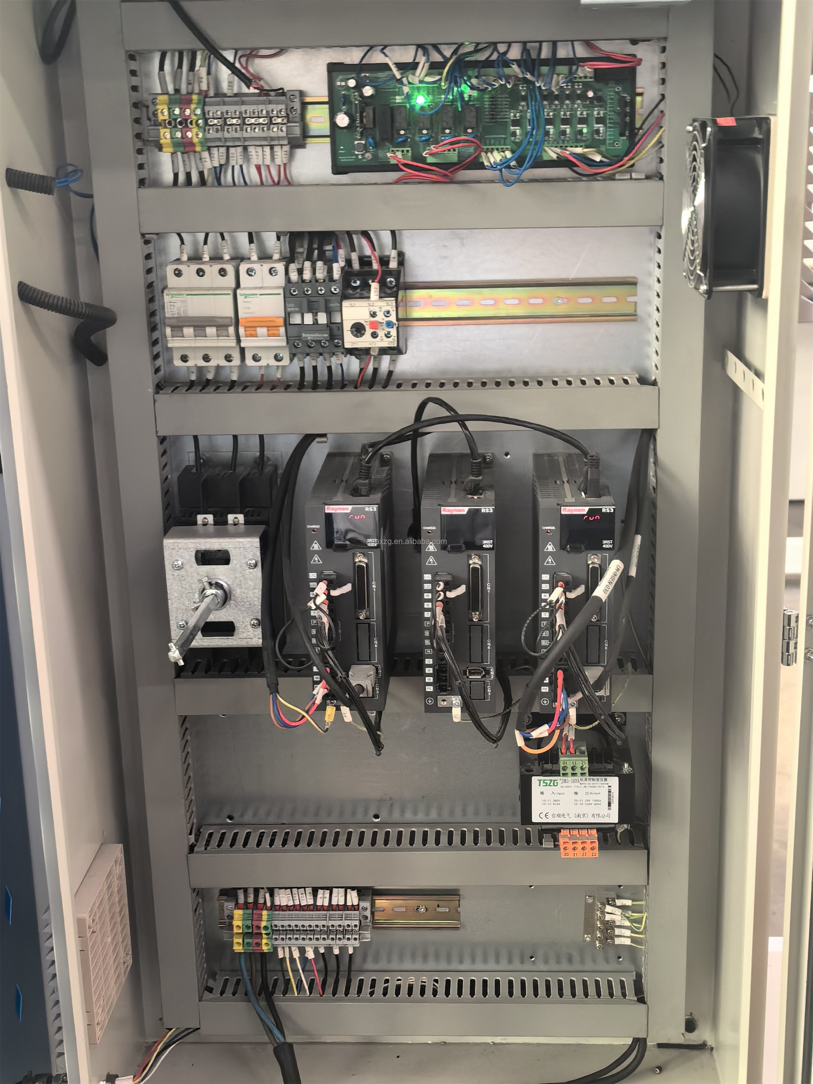 How to Choose a Small Sheet Metal Folding Machine: Buying Guide