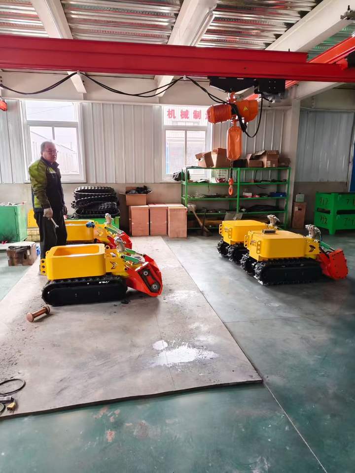 Dredging Robot Underwater Dredging Robot Remote Control Crawler Silt ...