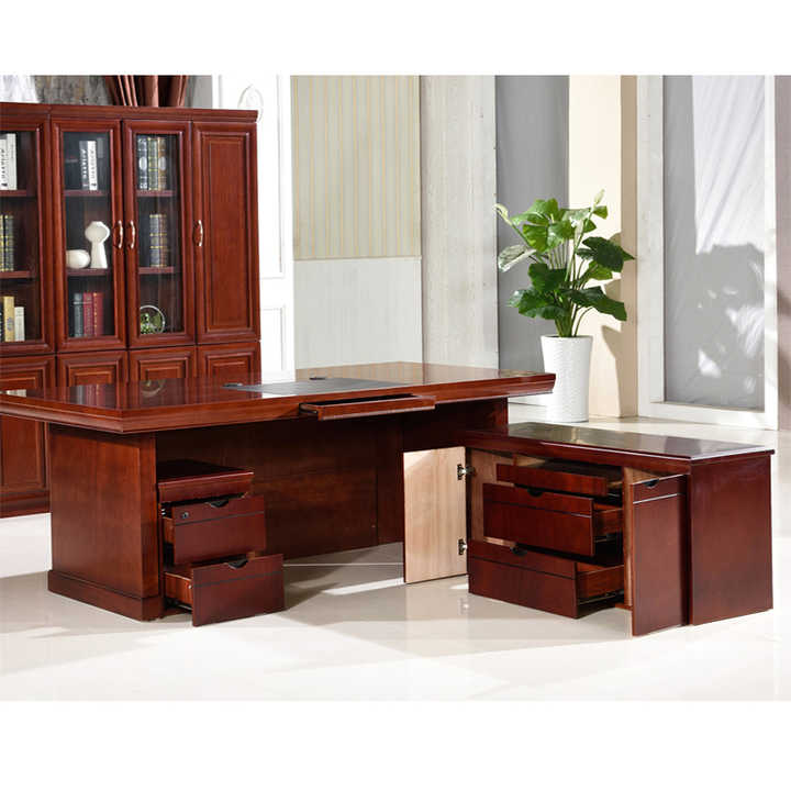 Elegant Modern Executive Office Desk for President's Office