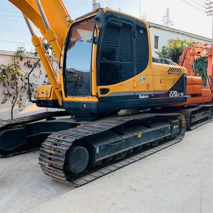 Original Hyundai 22 Ton Digger Excavator High Performance HYUNDAI 220LC ...