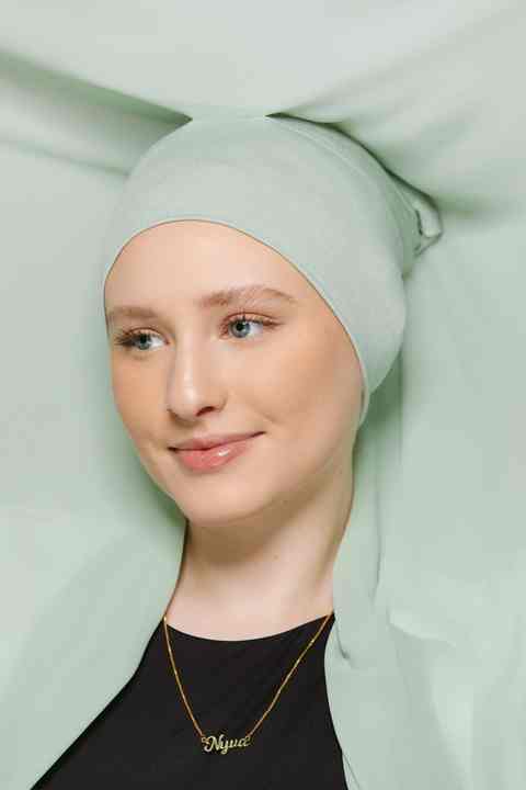 Flowy Instant Chiffon Hijab with Built-in Magnet for Muslim Women