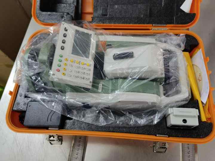 Gps Surveying Robotic Measuring Instruments FOIF RTS102R10 Total Station Topographic Gps ...