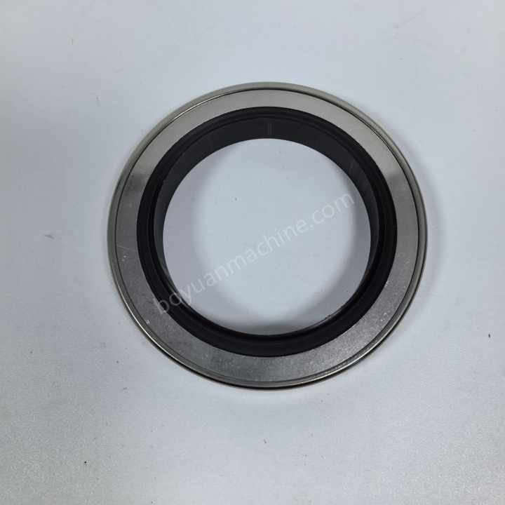 Replacement Screw Air Compressor Spare Parts New Oil Seal 1616517700 ...
