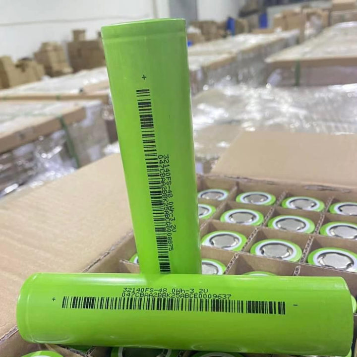 New Grade a Cylindrical Lithium Cells 32140 3.2v 15ah Low Temperature ...