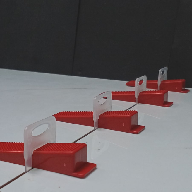 OEM ODM 100 Piece Virgin PP Plastic Tiling Tools Wedges Supported Tile ...