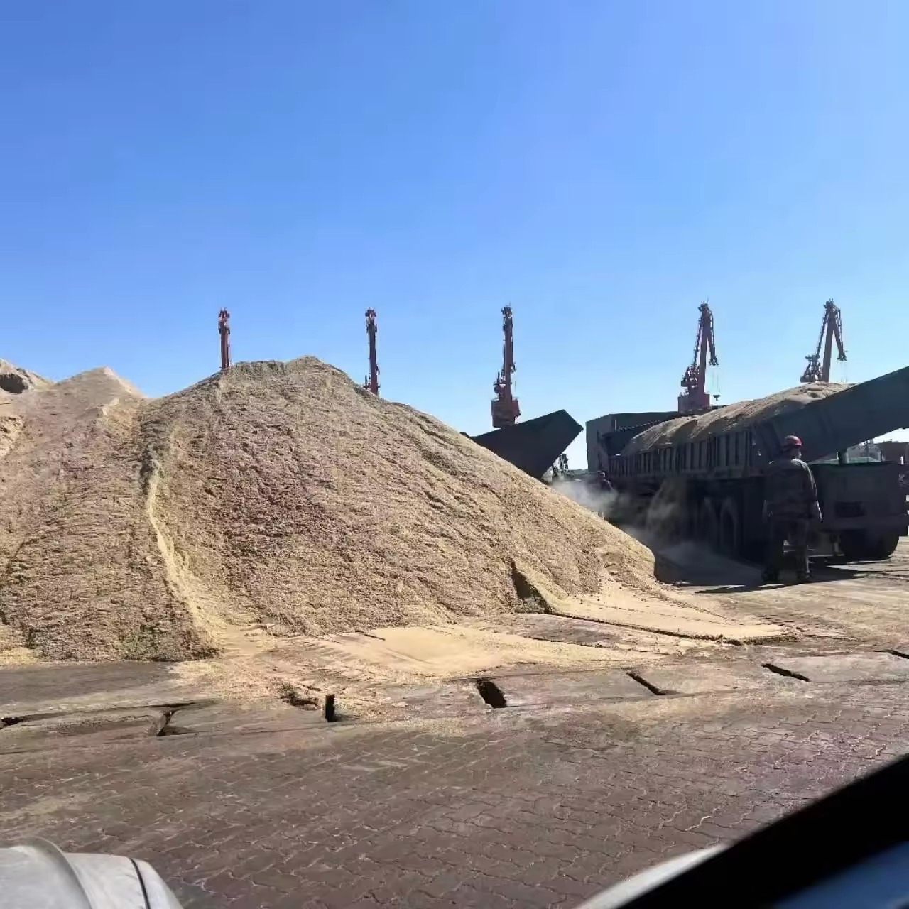 Cheap Granulated Blast Furnace Slag for Industrial Use