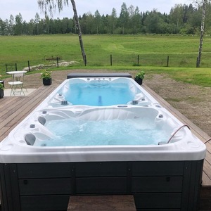 Elegant 12 Person Hot Tubs for Massage and Relaxation - Alibaba.com