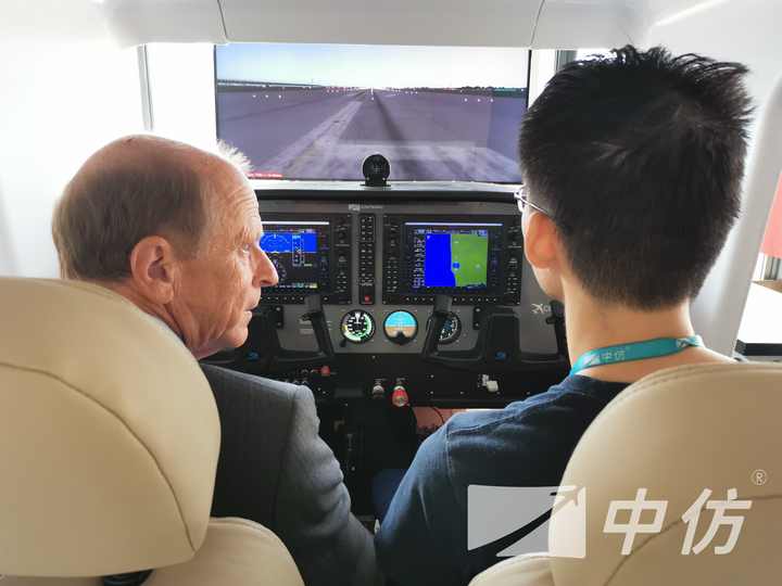 C172 Simulator Level 5 FTD - Professional Flight Training