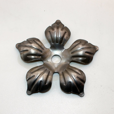 Wrought Iron Leaves Forged Cast Flowers and Leaves on Steel Gate ...