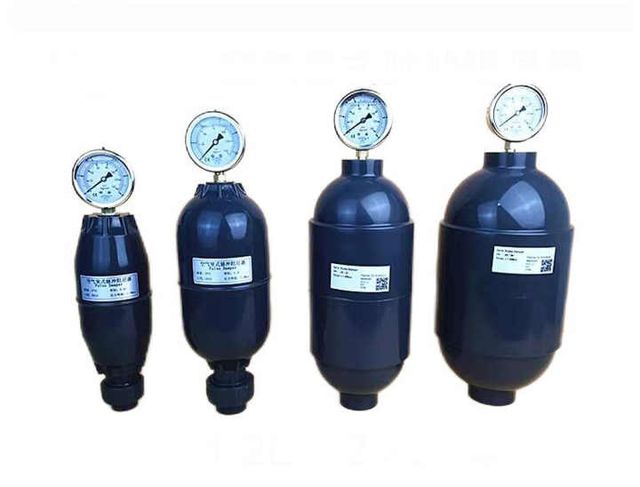 Pulse Damper - Pulsation Buffer Tank 32mm DN25 1 Inch