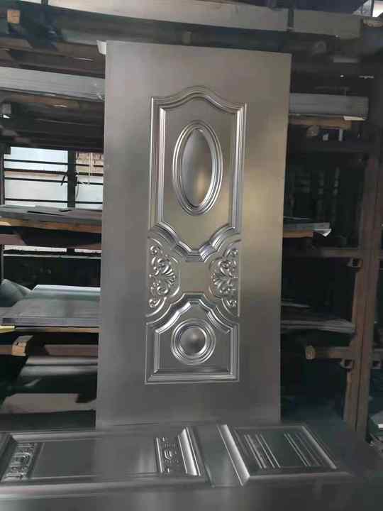 Double Swing Stamped Embossed Metal Door Panel Sheet Stamped Steel Door ...