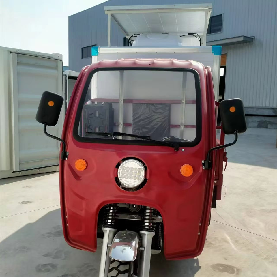 Refrigerated Fuel Powered Tricycle with Solar Panels for Food ...