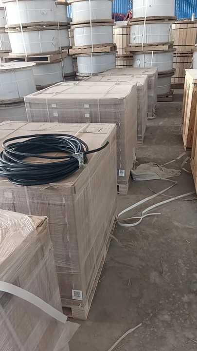 18 Gauge 2 Conductor PVC Jacketed Copper LVT Cable