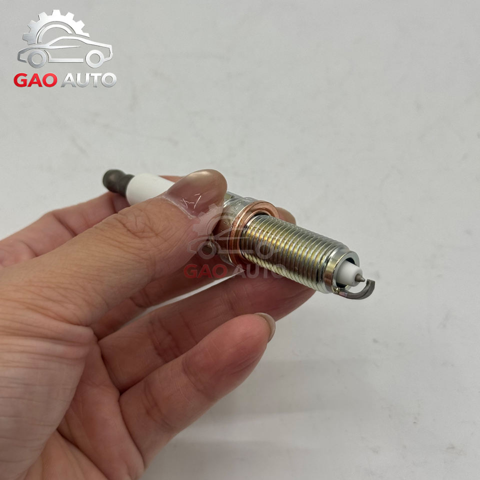 12120039664 Car Accessories Spark Plug for BMW E90 E92 E93 E39 X5 X6