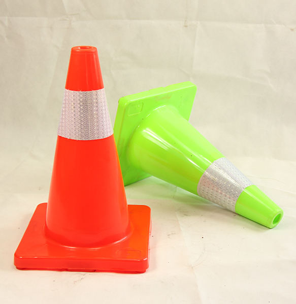70cm Unbreakable Flexible PVC Traffic Cone Eco-Friendly Material CE ...