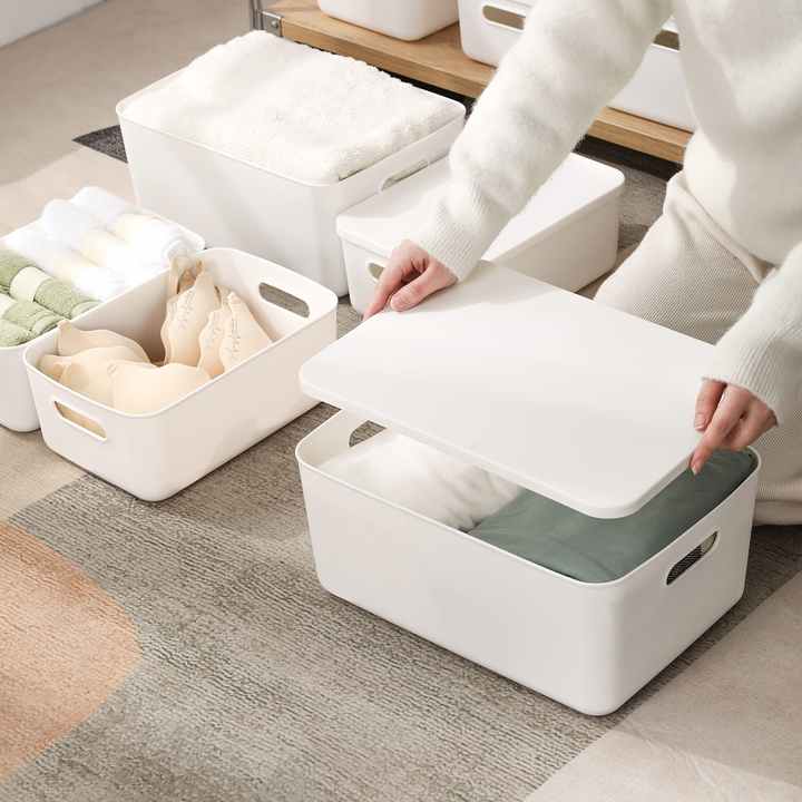 Chenyi Tidy Plastic Clothes Storage Basket Simple Style Plastic Goods ...