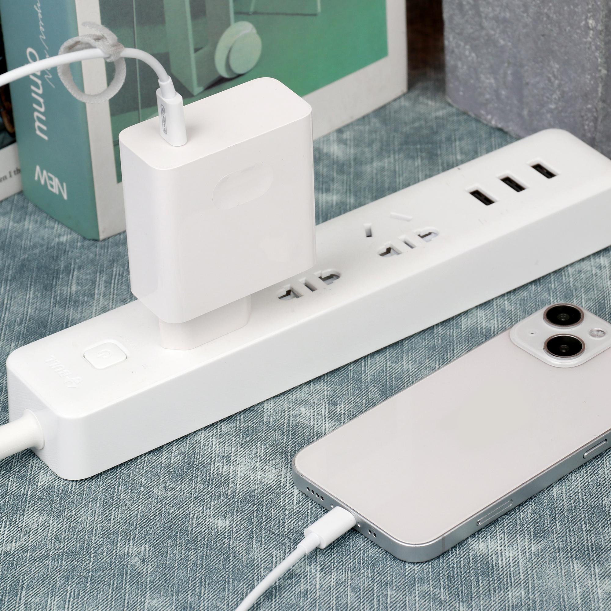How to Choose the Best 65W Charger for Your Devices
