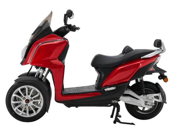 Innovative Reverse Electric Trikes - High Speed & Capacity