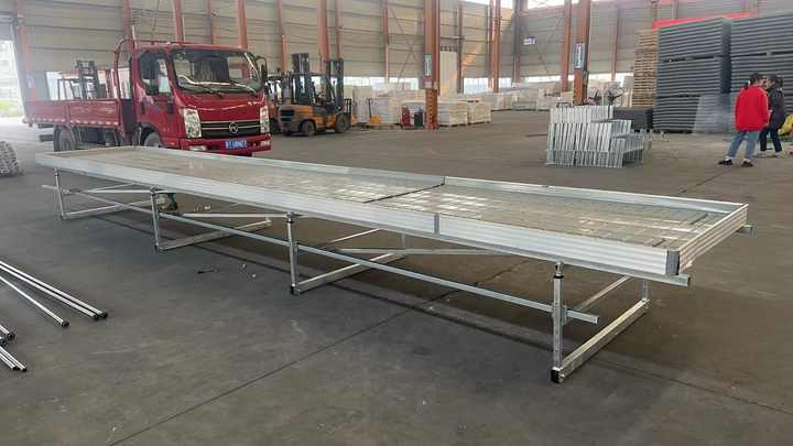 Movable Growing Rack - V Track Grow Table for Hydroponics