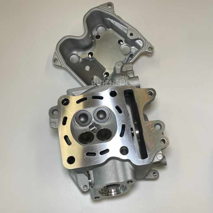 4V Motorcycle Tuning Parts - PCX150 4-Valve Cylinder Head