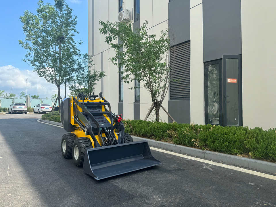 Engineering Skid Steer Loader Subgrade Construction Loader Road ...