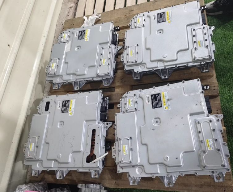 Genuine BYD Powertrain Domain Controller - 175kw, Liquid-cooled