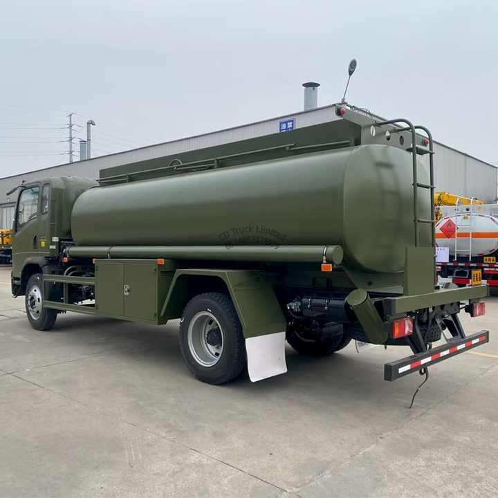 Sinotruk Howo 4x2 4x4 Refueling Truck Aluminum Alloy Fuel Tanker Truck Howo 10000L Oil Tanker ...