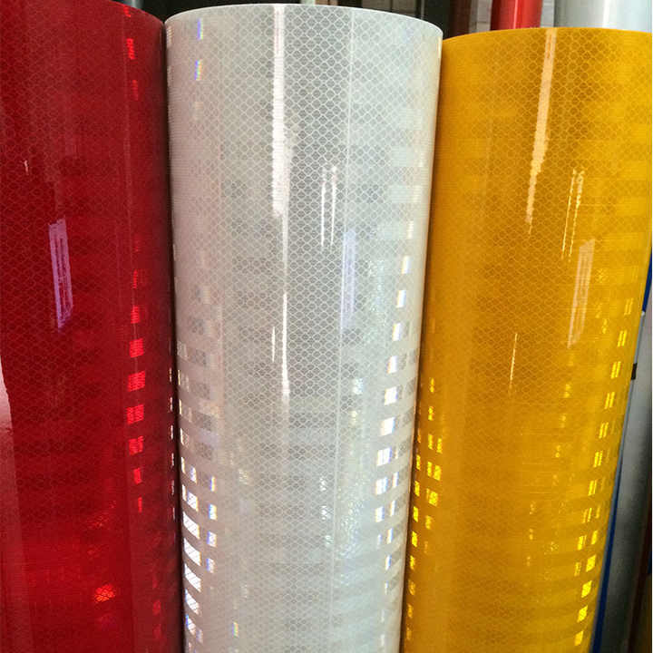 3M High Intensity Prismatic Reflective Sheeting Series 3930
