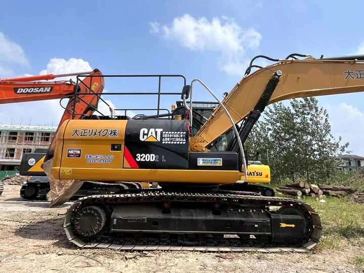 Second Hand Japan Caterpillar 320D Excavator Used CAT 320D Crawler ...
