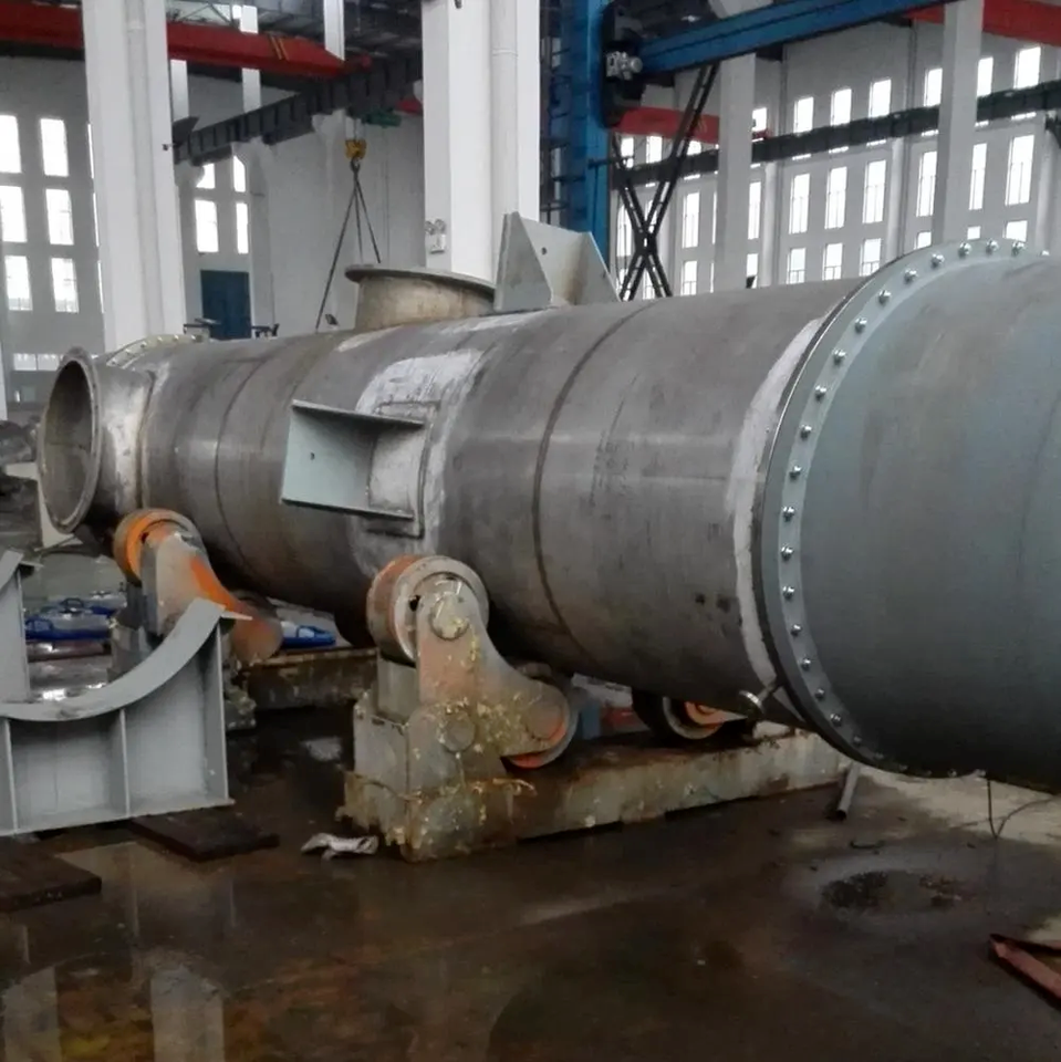 Industrial-Scale Distillation Column System for Petrochemical Refinery ...
