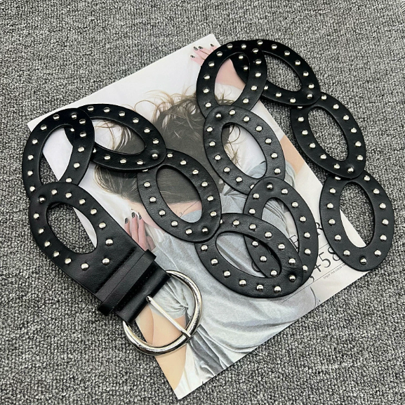 Black Bold Studded Oval-Link Belt with Alloy Buckle Edgy Punk-Inspired ...
