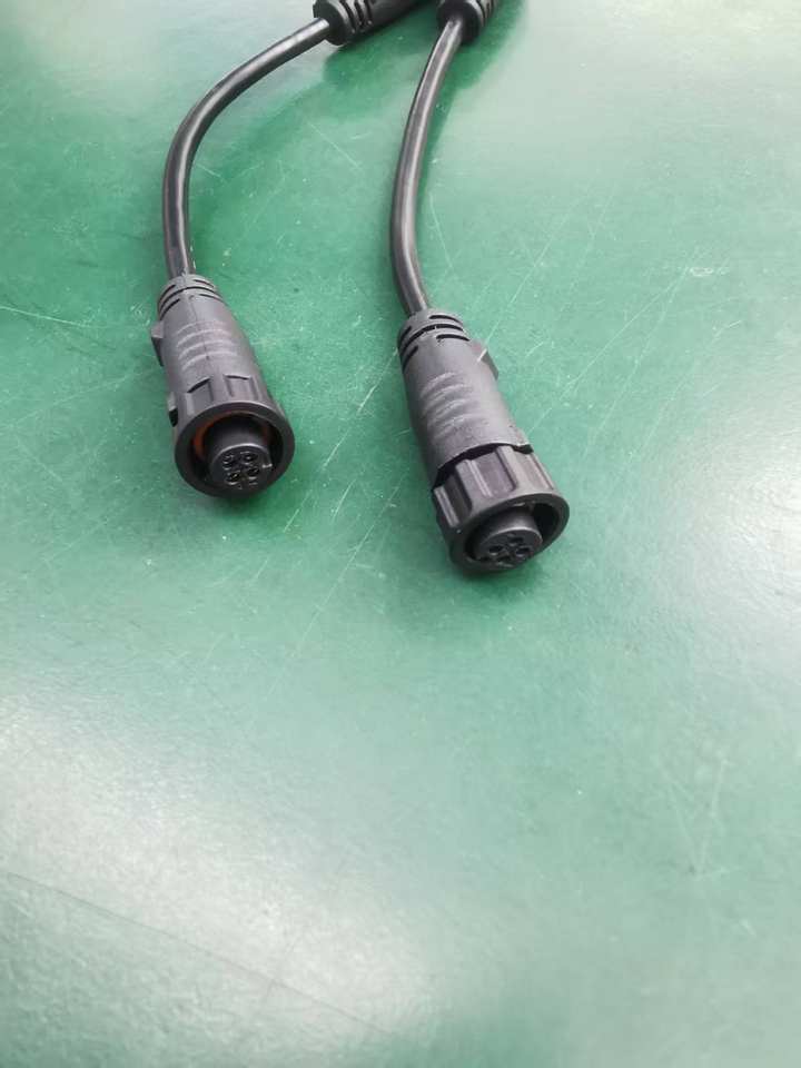 M12 3pin Cable with M12 4pin Connector Push and Pull Type for Outdoor ...