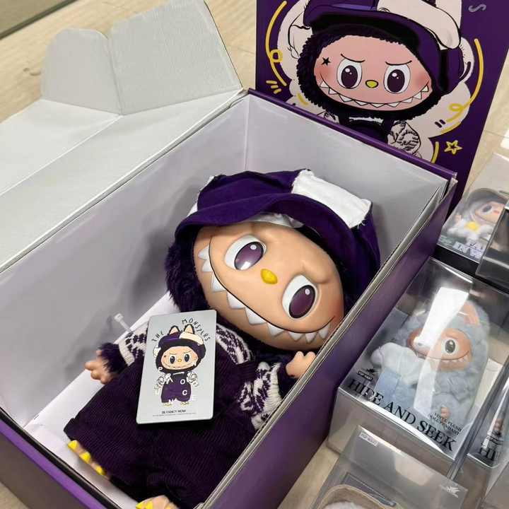 Shop in-Stock Labubu Be Fancy Now Milan Fashion Week Vinyl Plush