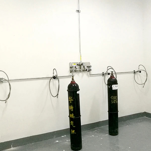 Buy Automatic Changeover Regulator Swagelok Type Manifold System ...