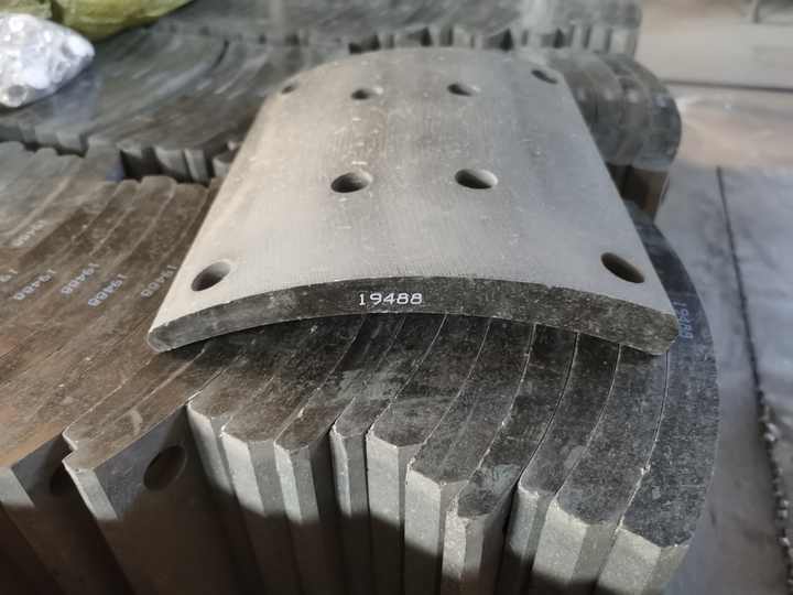 Reasonable Price 19488 Ceramic Brake Linings Front Brake Linings MP36 ...