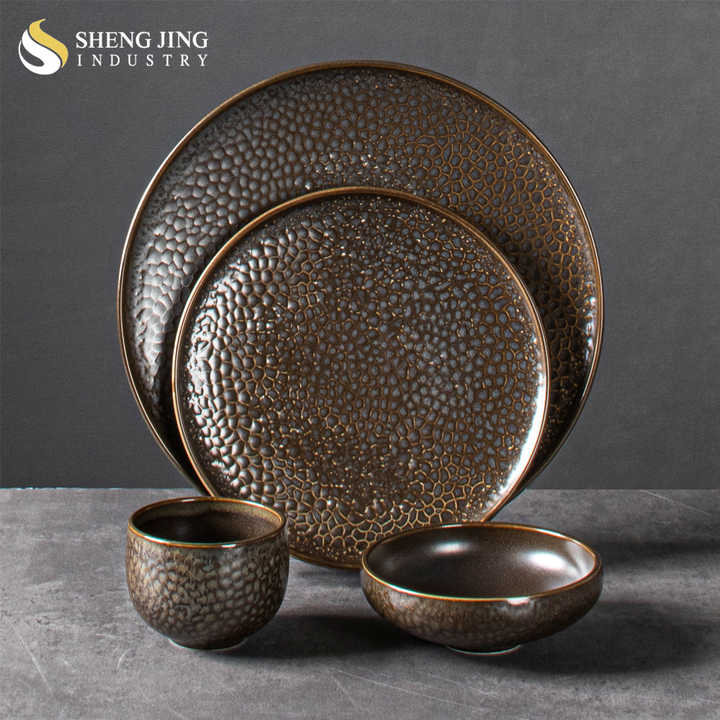 Vintage Wholesale Ceramic Maroon 4 PCS Ceramic Dinnerware Porcelain ...