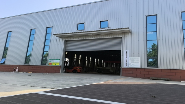 Portable Two Post Lift for Garage & Workshop | Maxjax
