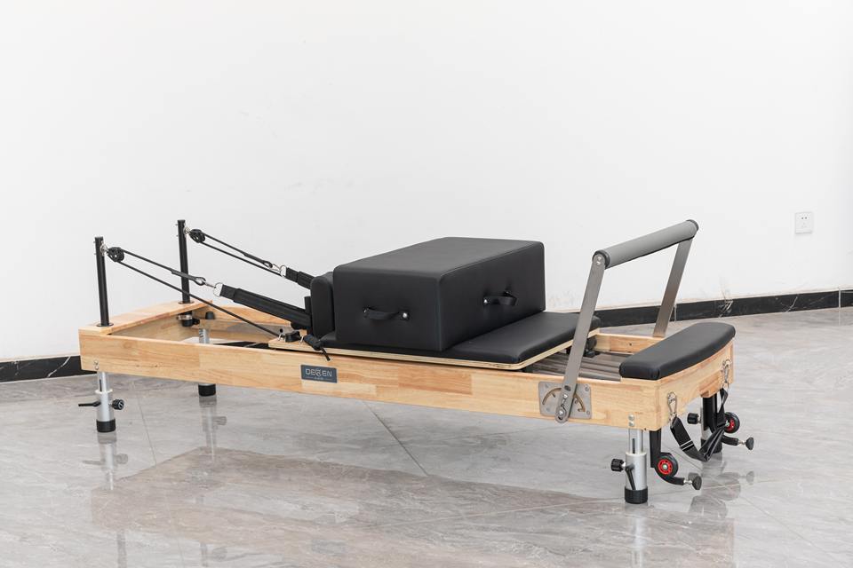 Custom logo Wood Pilates Reformer Durable Portable Eco-Friendly for ...