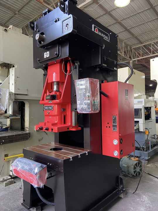 Heavy Duty Punch Press 60 Ton Hydraulic Metal Stamping Machine with ...