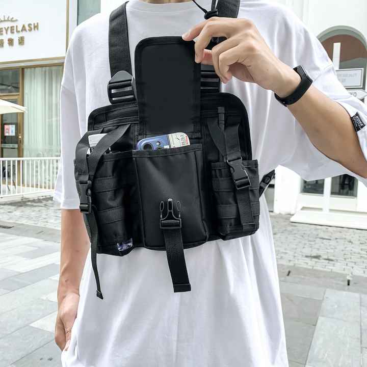 B0020 Outdoor Techwear One-Day Hiking Vest Fashionable Canvas Chest Bag ...