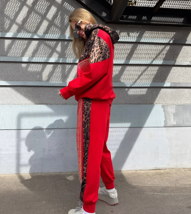 Women's Red Exquisite Leopard Print Rhinestone Decorated Tracksuit Set ...
