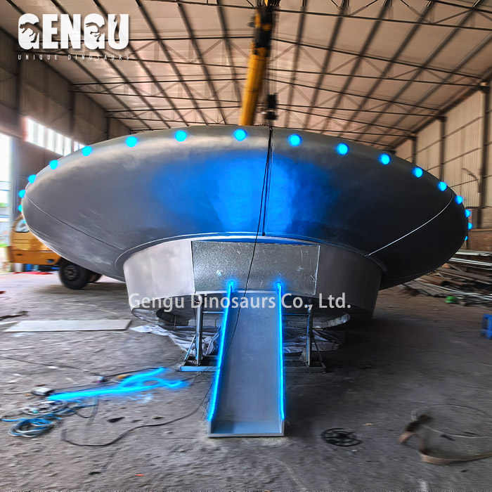 Customized Flying Saucer Aircraft with Lighting - Big UFO Statue