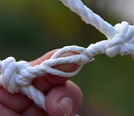 HDPE Knotted Safety Net 4mm 5cm Diamond Mesh Detectable White Fence ...