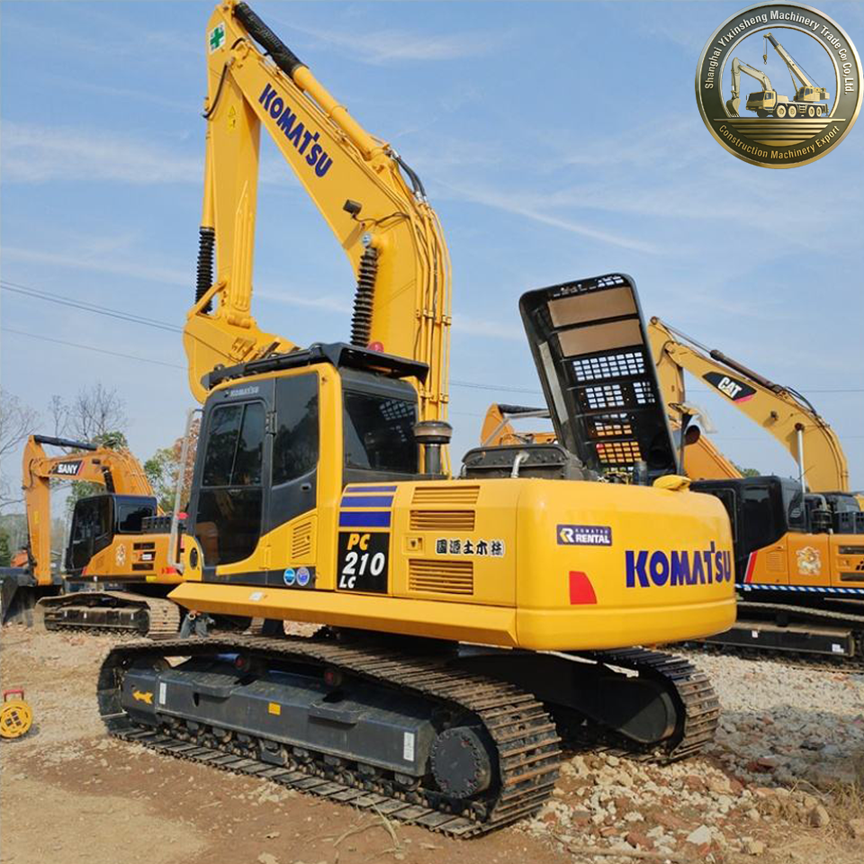 Used Komatsu PC210 for Road Construction 21T Excavator with Road Work ...
