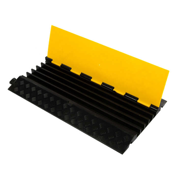 Wholesale Custom 5-Channel Speed Bumps Rubber Speed Hump Stage Cable ...