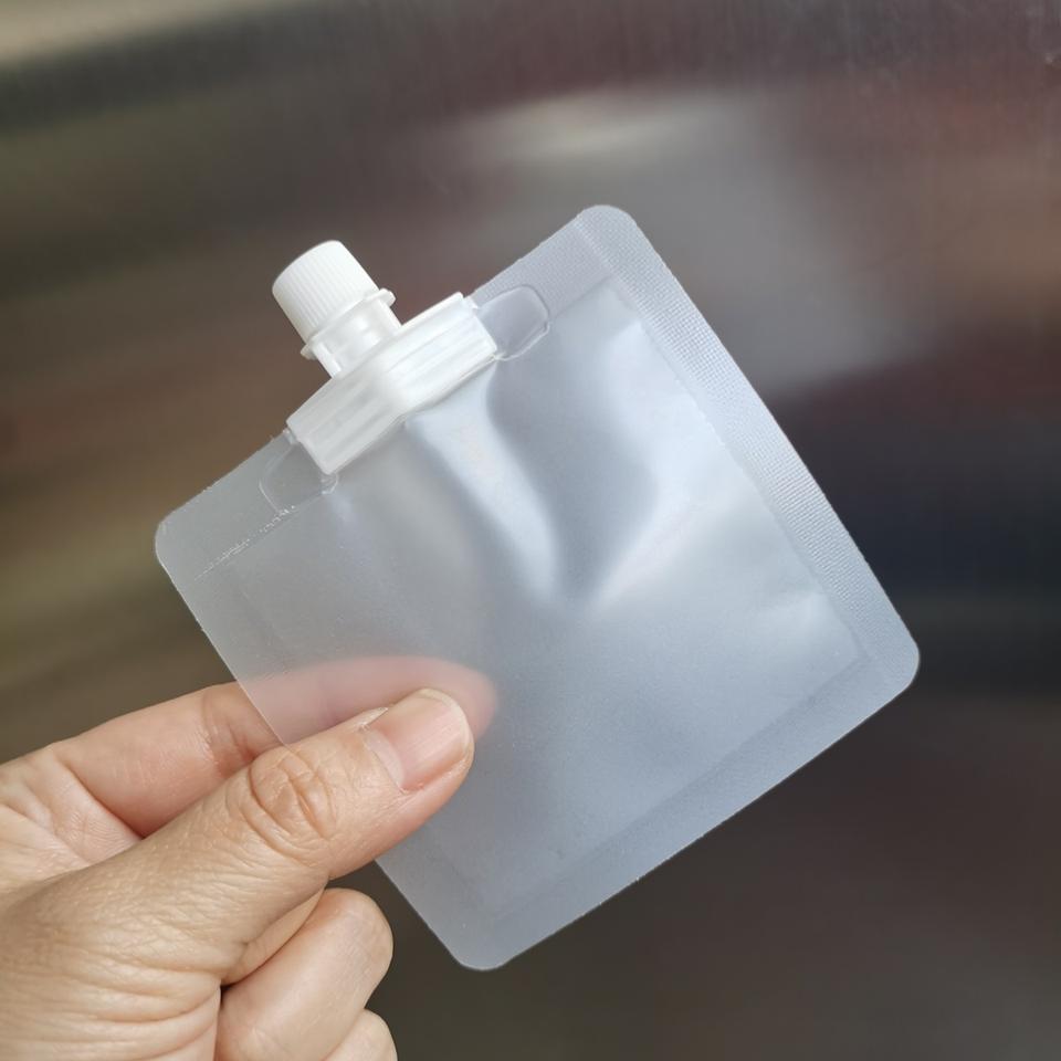 80x80 Empty Sachet Bags with Spout - Perfect for Cosmetics