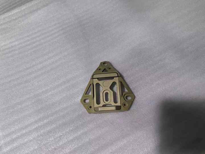 REVIXUN VAS Shroud NVG Mount - Tactical Helmet Bracket