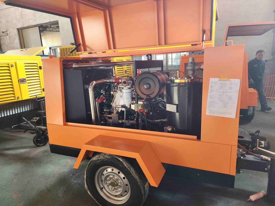 Kaishan KSCY-220/8X / KSCY-220/8 Diesel Portable Screw Air Compressor ...