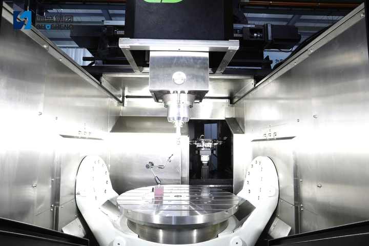 MX800 High Precision 5 Axis CNC Milling Machine by Guosheng