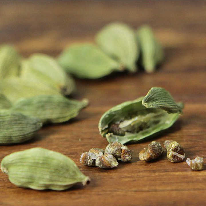 Top Grade Factory-Price Dried Green Cardamom Single Herb and Spice ...
